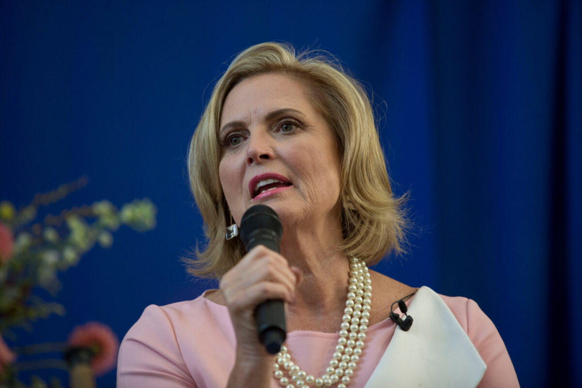 Ann Romney opens book tour at BYU, details MS journey | News, Sports ...